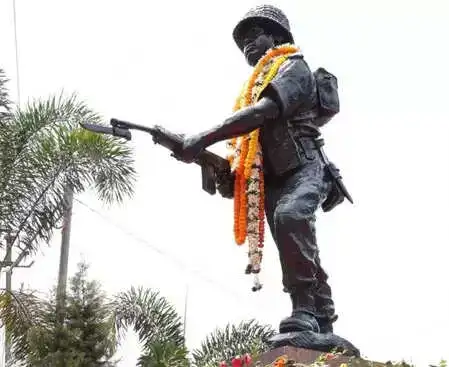 Pakistanis were defeated by the courage of Lance Naik Albert Ekka, then ...